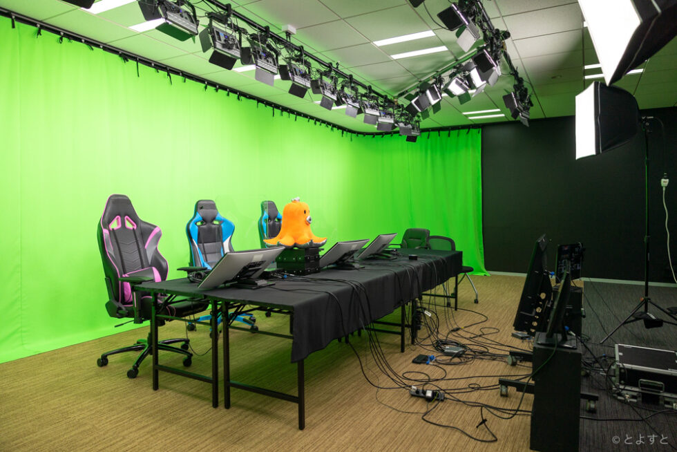 豊洲のeスポーツ配信スタジオ「JCG」にお邪魔してきました | とよすと - 毎日更新！豊洲エリアの今がわかる地域情報サイト